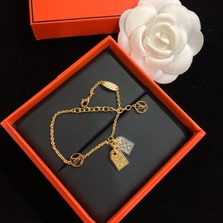 Inexpensive Louis Vuitton Bracelets
