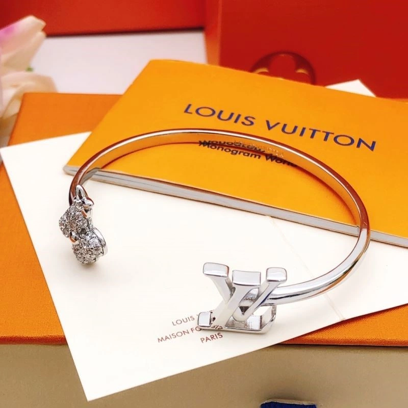 Cut-rate Louis Vuitton Bracelets