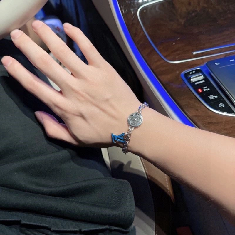 Bargain Louis Vuitton Bracelets