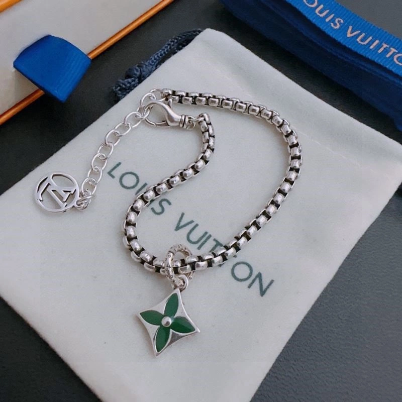 Low-cost Louis Vuitton Bracelets