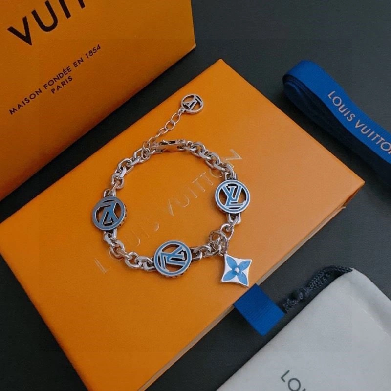 Precise copy Louis Vuitton Bracelets
