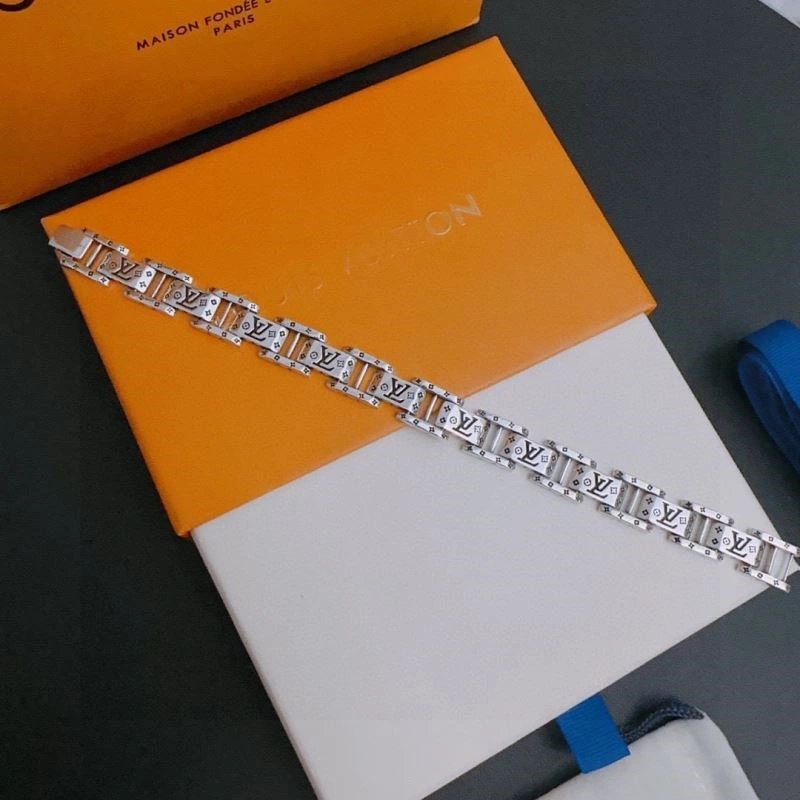 Top match Louis Vuitton Bracelets