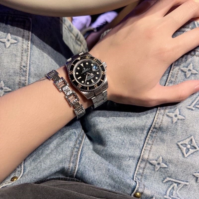 Top match Louis Vuitton Bracelets