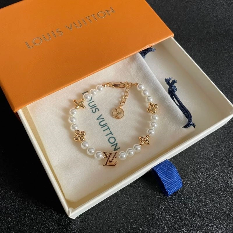 Cut-rate Louis Vuitton Bracelets