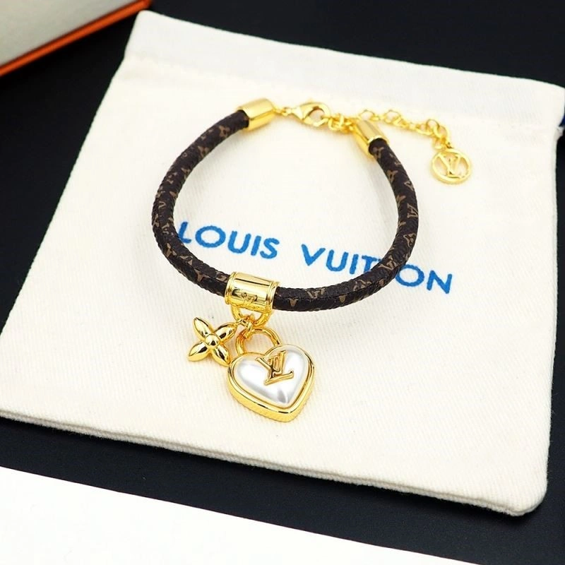 Mirror quality Louis Vuitton Bracelets