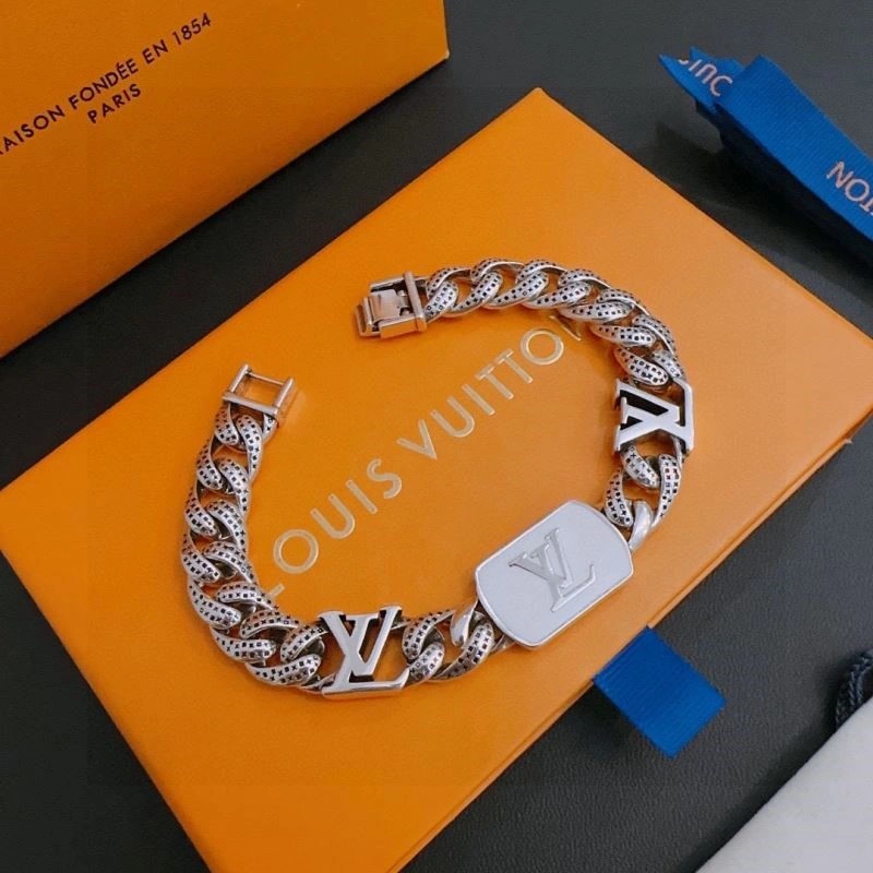 Mirror quality Louis Vuitton Bracelets