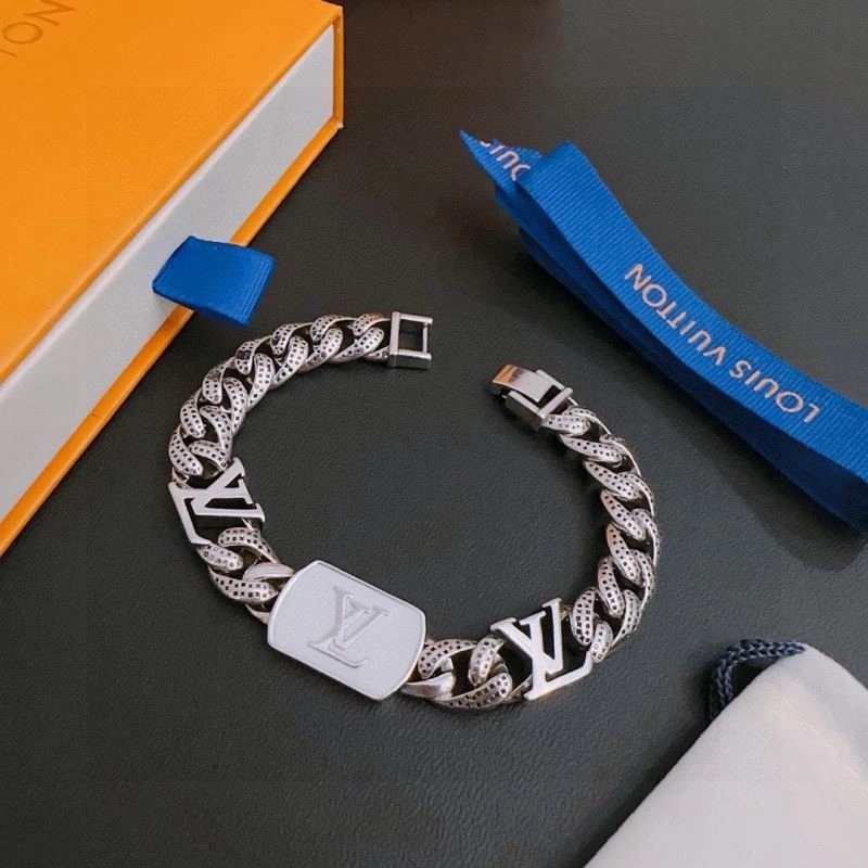 Mirror quality Louis Vuitton Bracelets