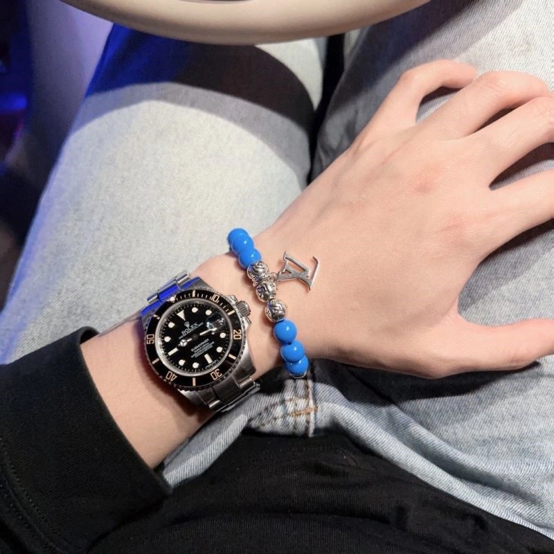 Precise copy Louis Vuitton Bracelets