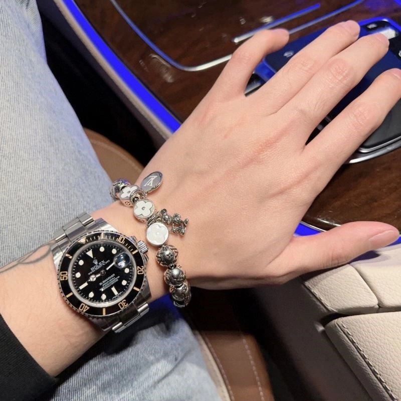Economical Louis Vuitton Bracelets