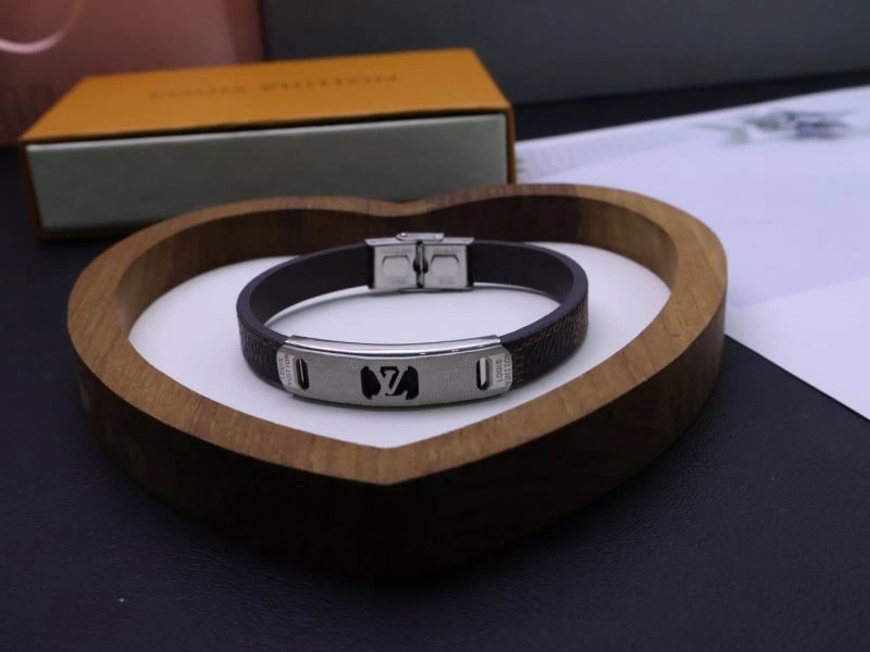 High fidelity Louis Vuitton Bracelets