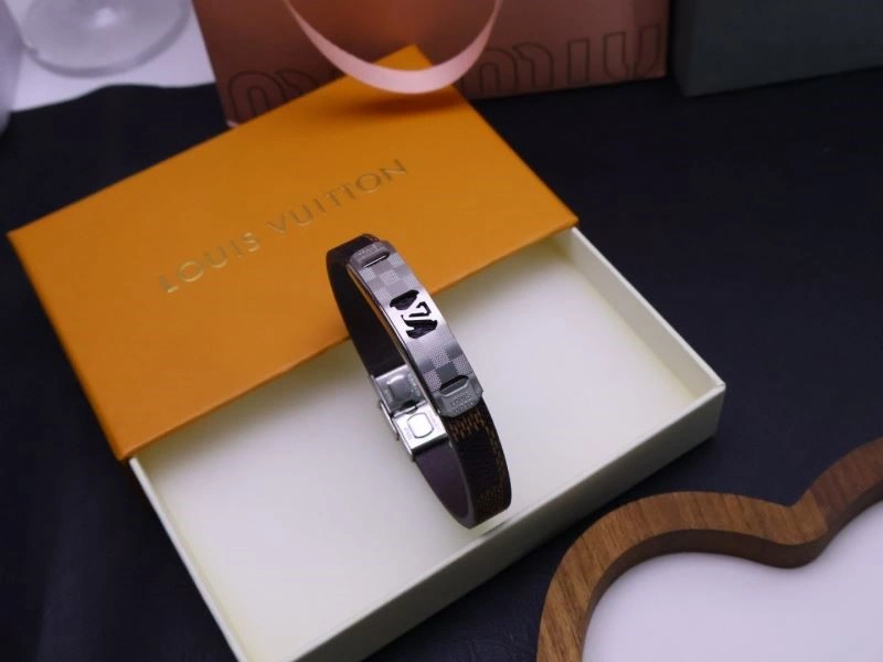 High fidelity Louis Vuitton Bracelets