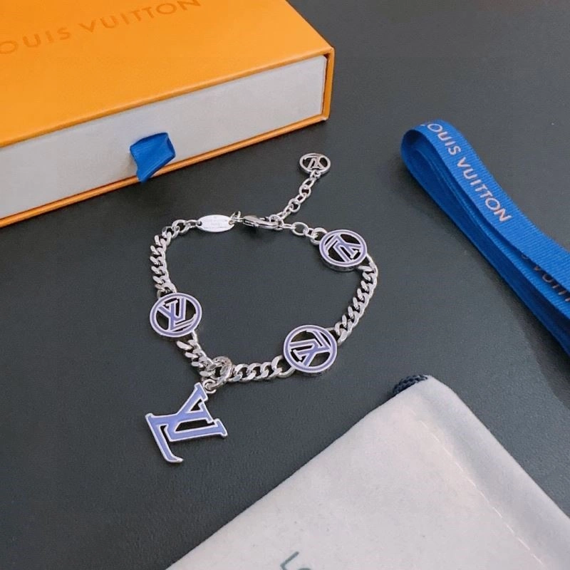 Top match Louis Vuitton Bracelets