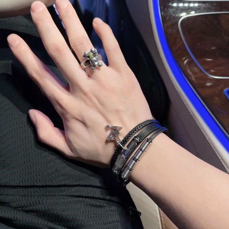 Real Louis Vuitton Bracelets