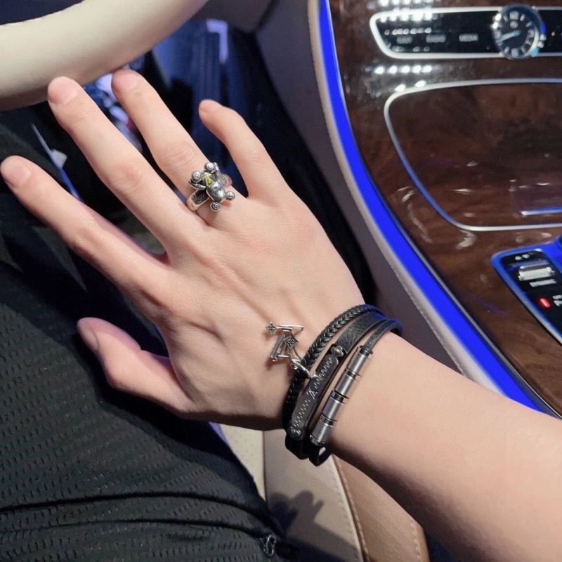 Real Louis Vuitton Bracelets