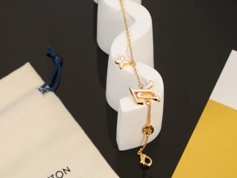 Economical Louis Vuitton Bracelets