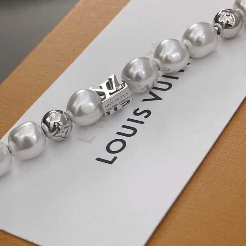 Discounted Louis Vuitton Bracelets