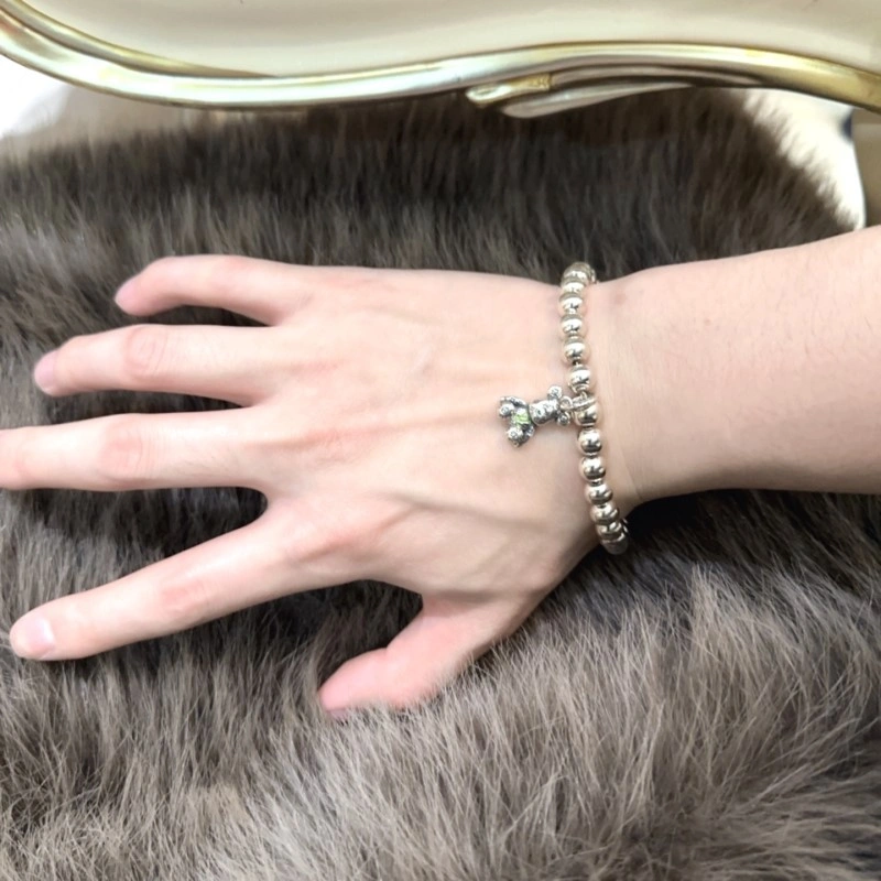 Low-cost Louis Vuitton Bracelets