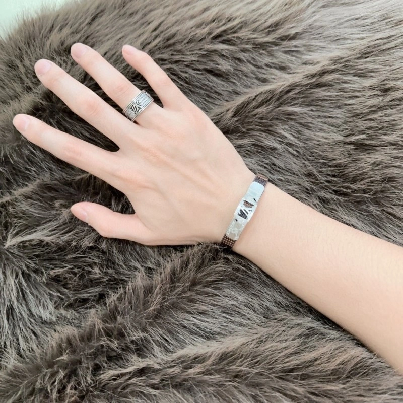 Legit Louis Vuitton Bracelets
