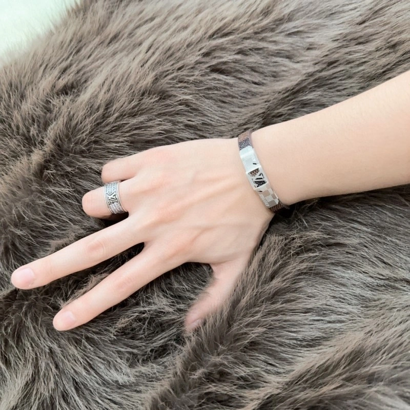 Legit Louis Vuitton Bracelets