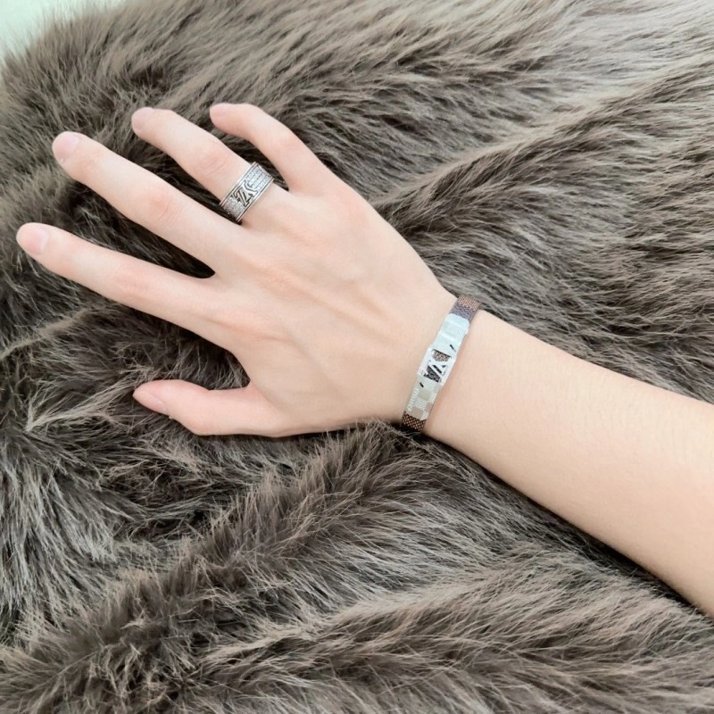 Legit Louis Vuitton Bracelets