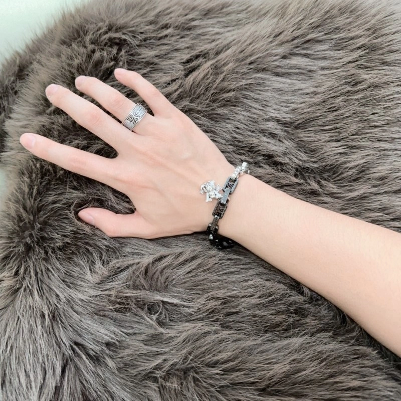 Real Louis Vuitton Bracelets