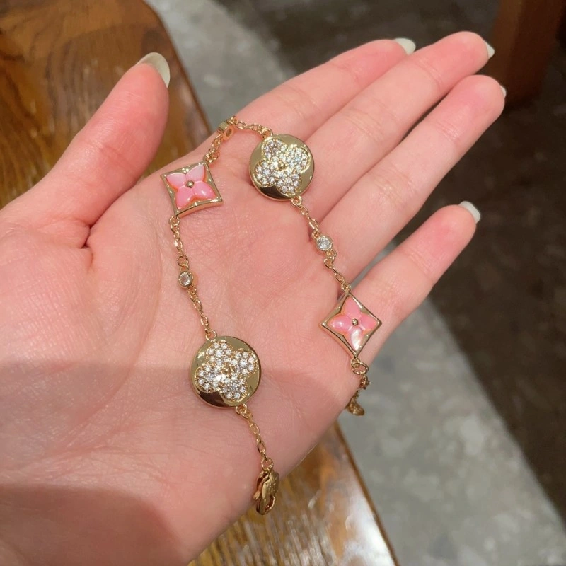 Factory-made Louis Vuitton Bracelets