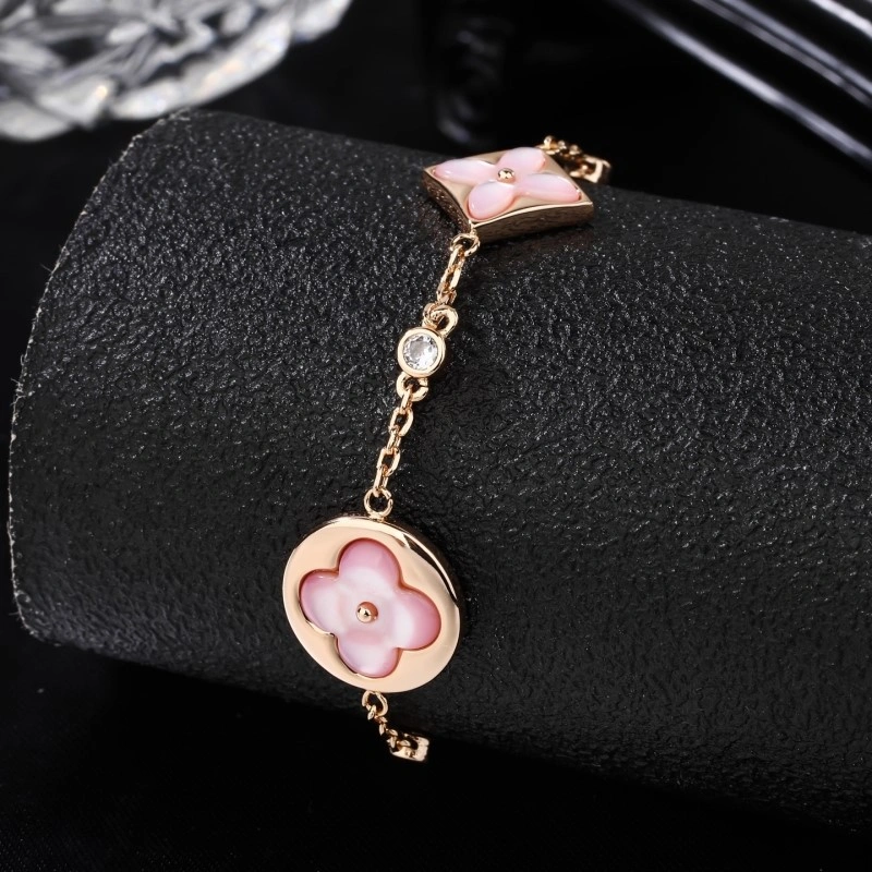 1:1 copy Louis Vuitton Bracelets