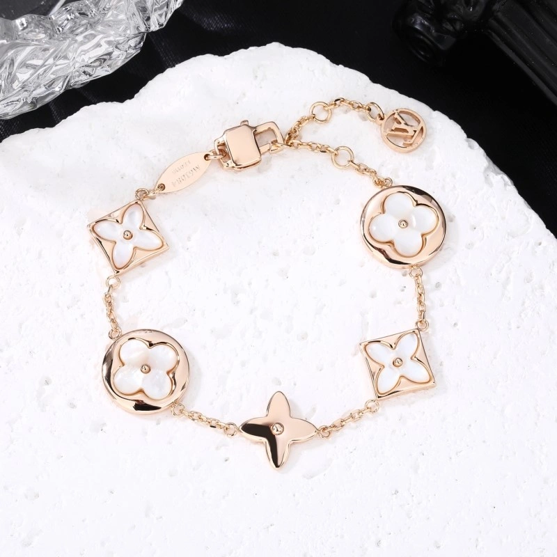 Inexpensive Louis Vuitton Bracelets