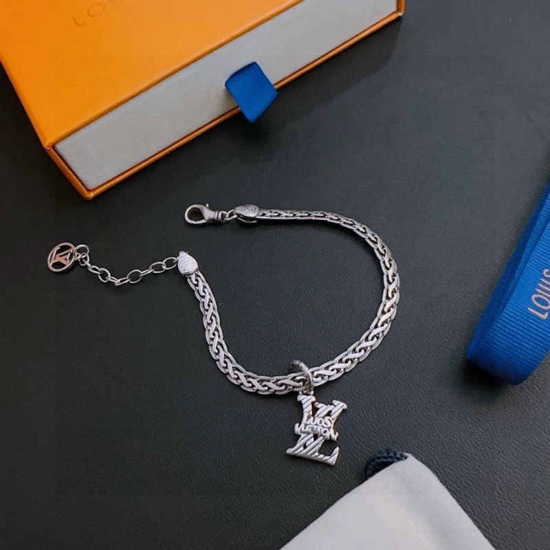 Inexpensive Louis Vuitton Bracelets