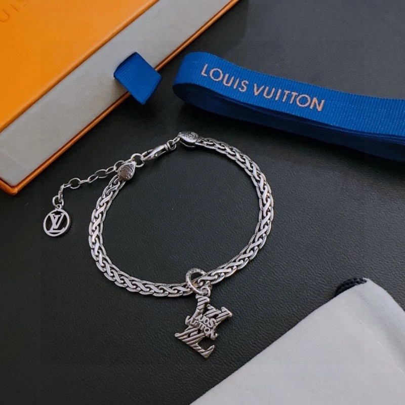 Inexpensive Louis Vuitton Bracelets