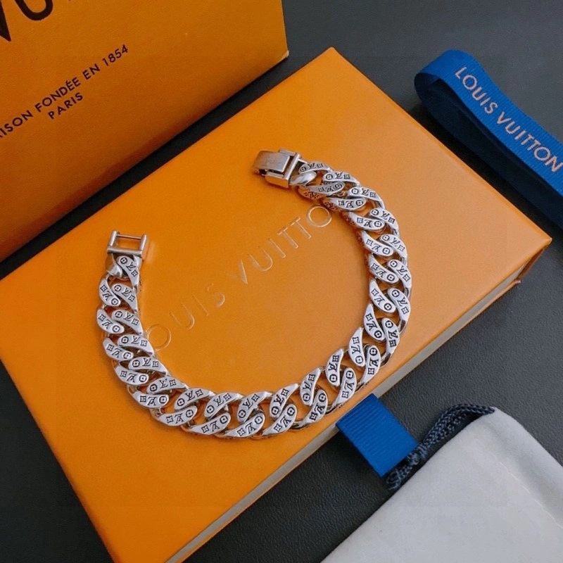 Accurate model Louis Vuitton Bracelets