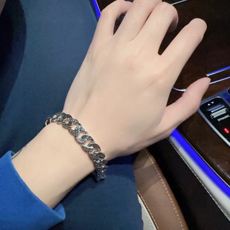 Accurate model Louis Vuitton Bracelets