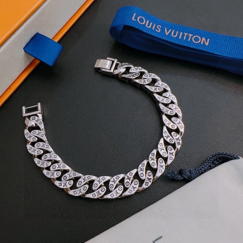Accurate model Louis Vuitton Bracelets