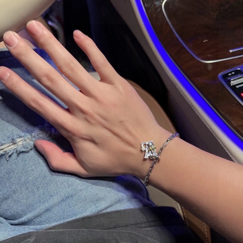 Top match Louis Vuitton Bracelets