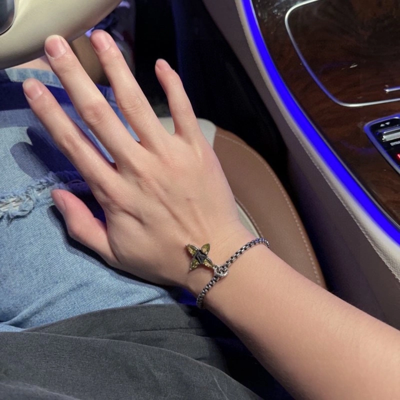 High accuracy Louis Vuitton Bracelets