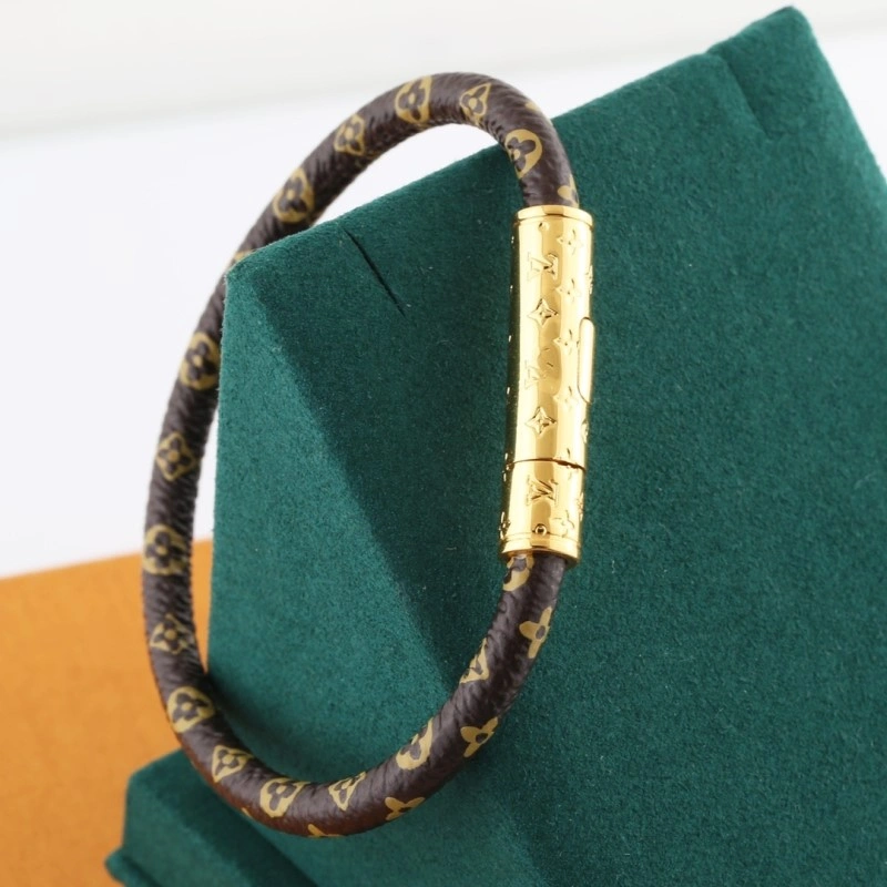 High accuracy Louis Vuitton Bracelets