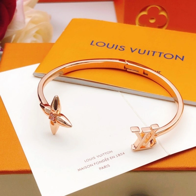 High accuracy Louis Vuitton Bracelets