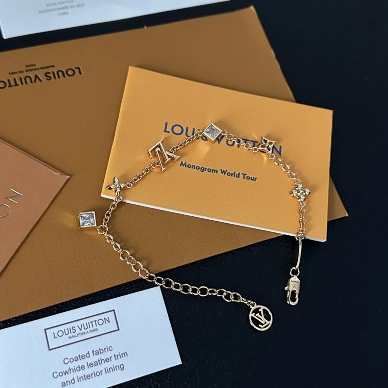 High accuracy Louis Vuitton Bracelets