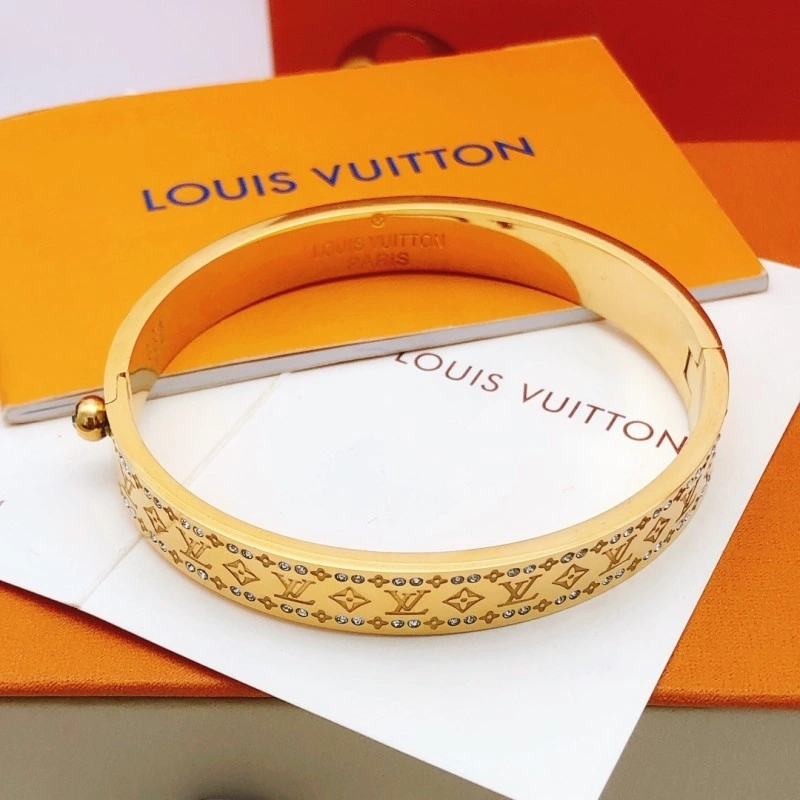 Inexpensive Louis Vuitton Bracelets