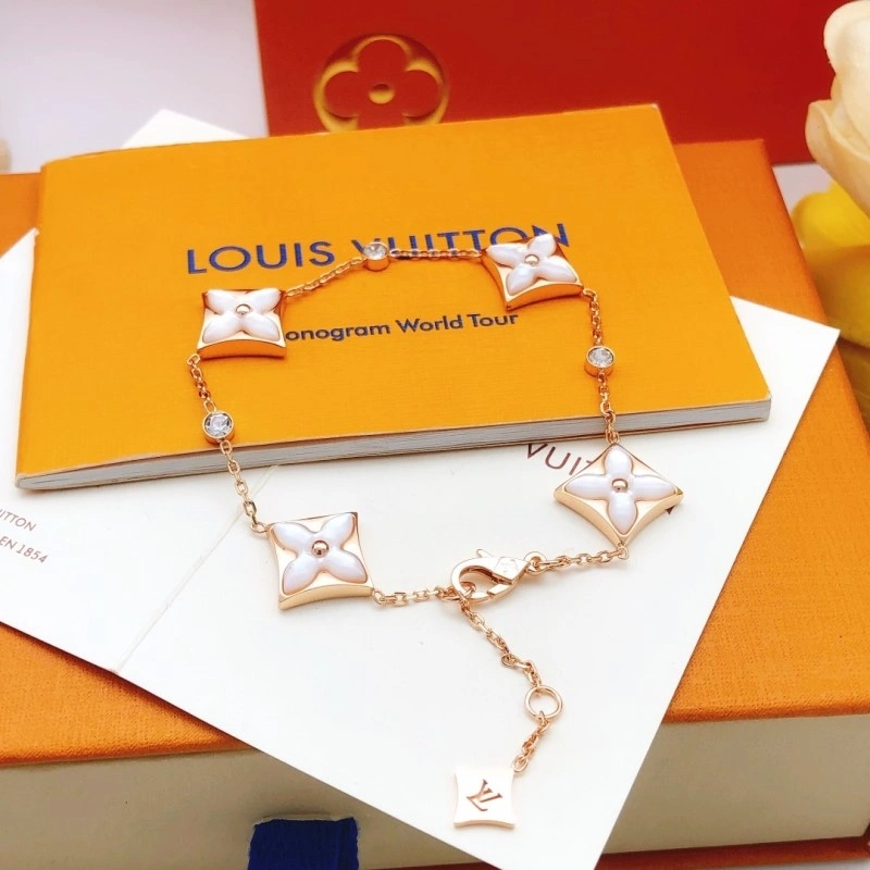 High accuracy Louis Vuitton Bracelets