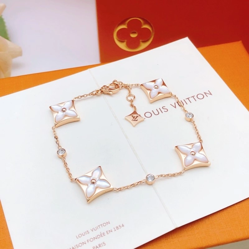 High accuracy Louis Vuitton Bracelets