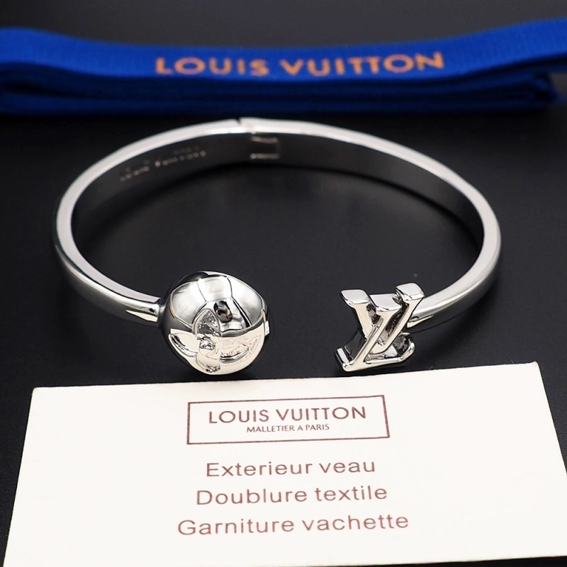 High accuracy Louis Vuitton Bracelets