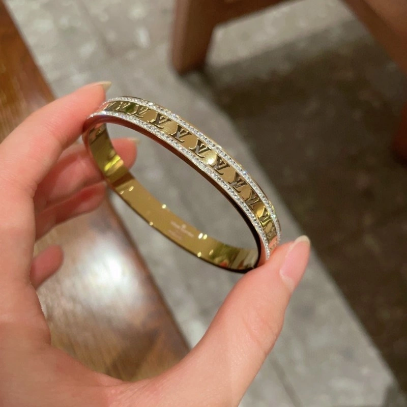 Accurate model Louis Vuitton Bracelets