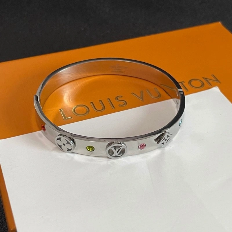 Top mirror Louis Vuitton Bracelets