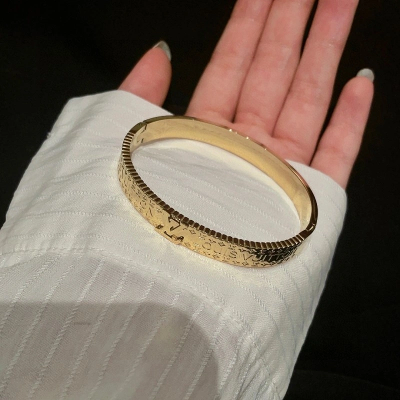 Exact replica Louis Vuitton Bracelets