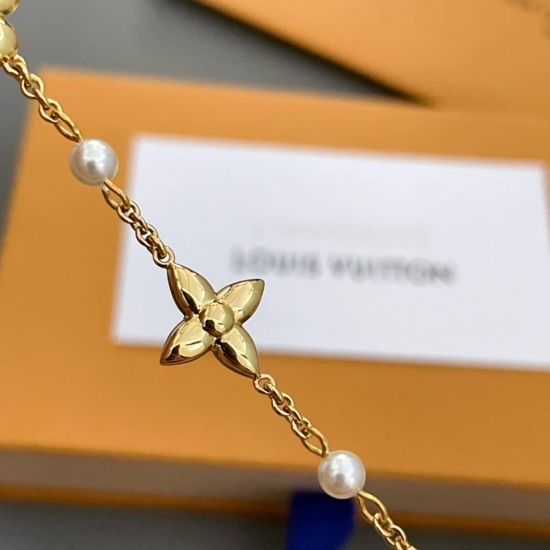 Inexpensive Louis Vuitton Bracelets