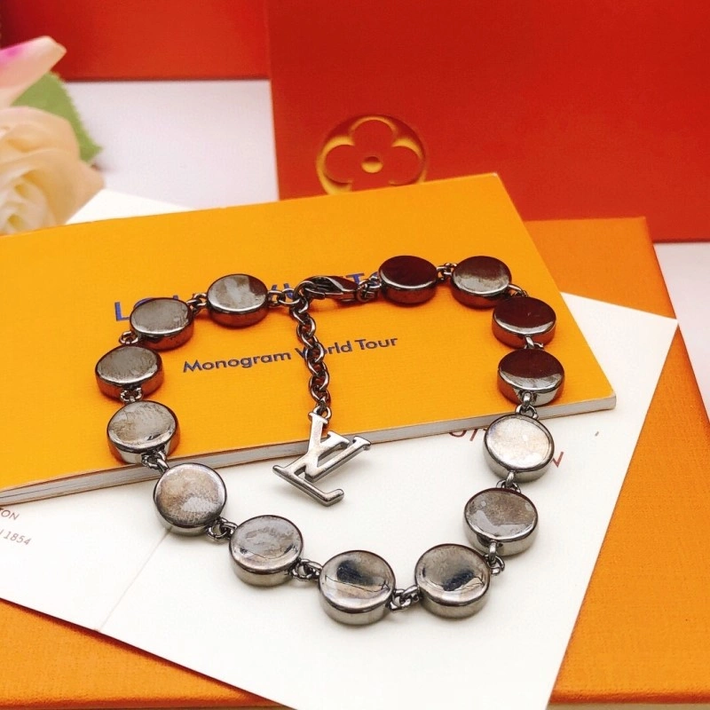 Accurate model Louis Vuitton Bracelets