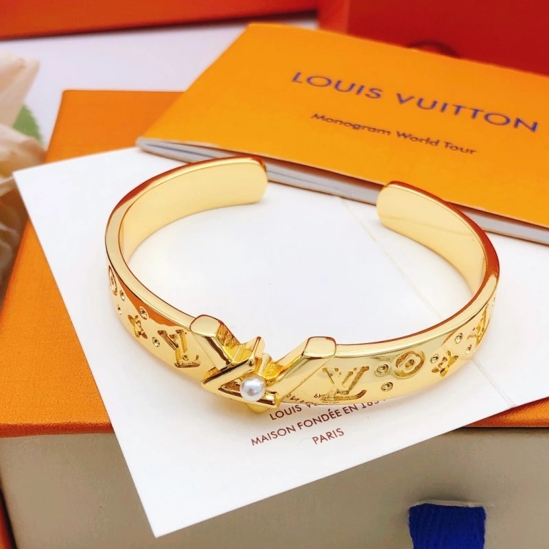 High accuracy Louis Vuitton Bracelets