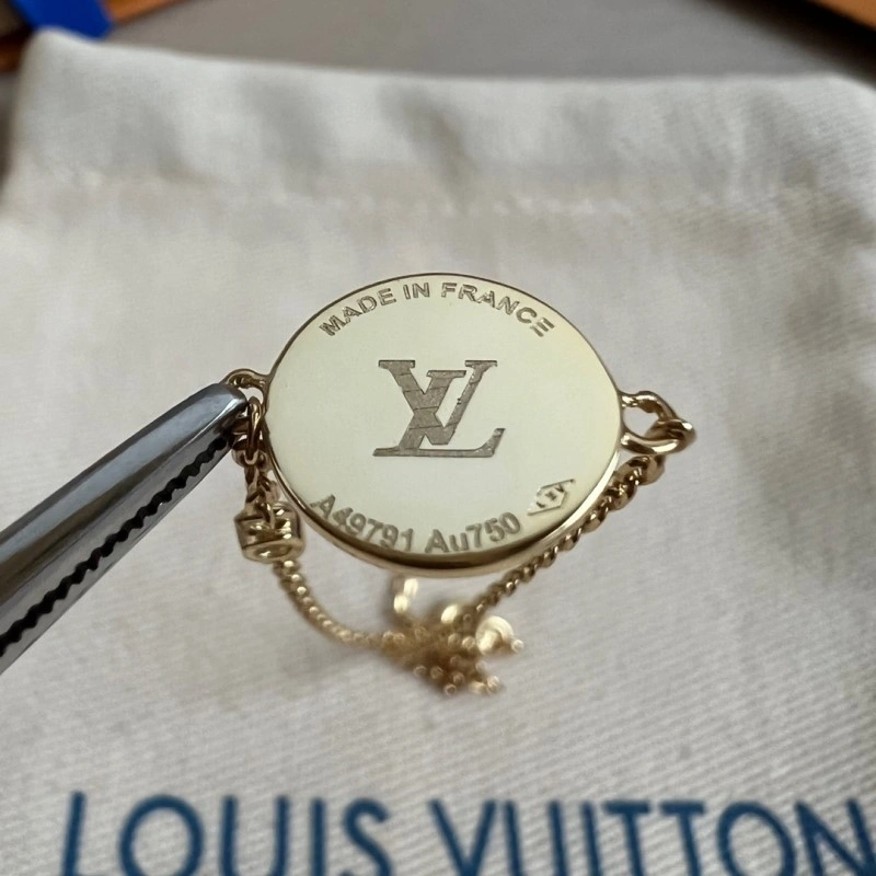 High fidelity Louis Vuitton Bracelets