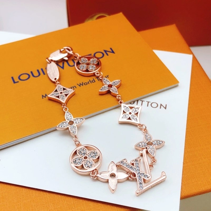 Top mirror Louis Vuitton Bracelets